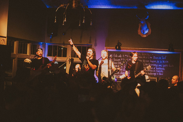 Microbrasserie Wick Station - Boire et manger à Victo